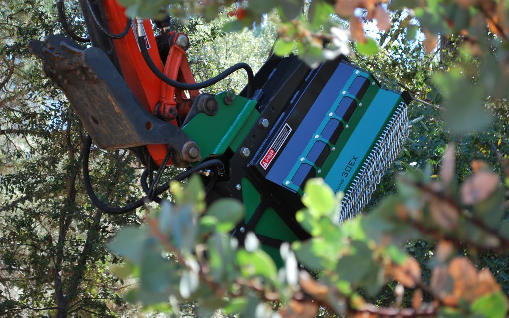 BrushHound | 30EX Excavator Flail Shredder | Valley Tool Mfg