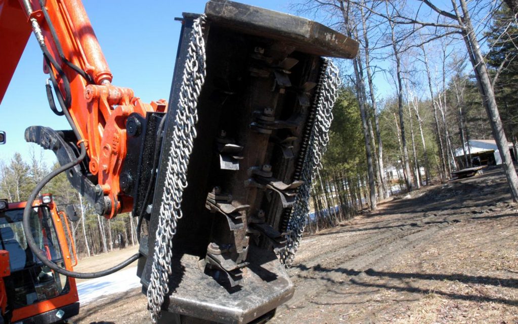 BrushHound | 40EX-HD Excavator Flail Shredder | Valley Tool Mfg